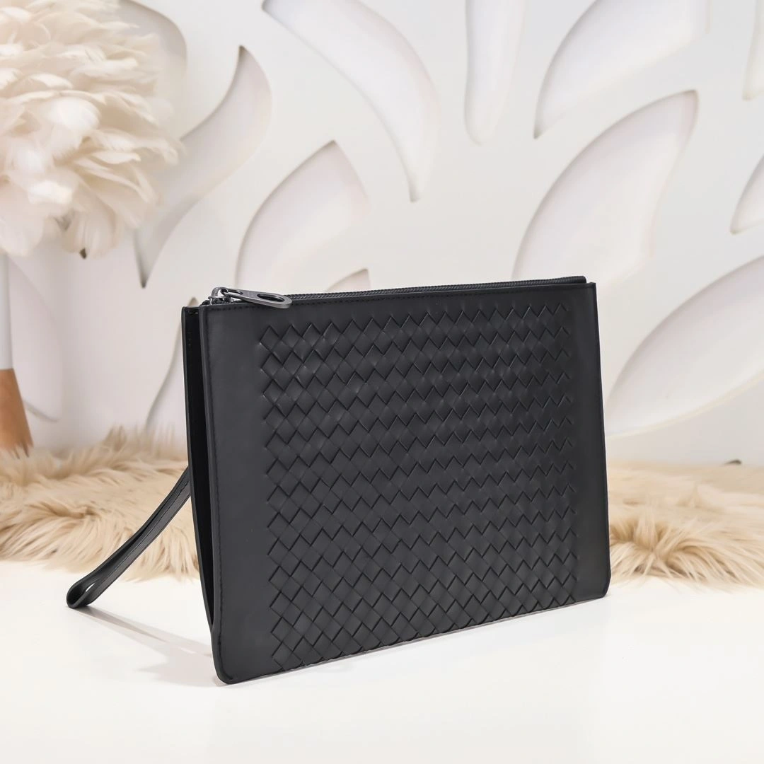 Discounted Mens Bottega Veneta Clutch Bags