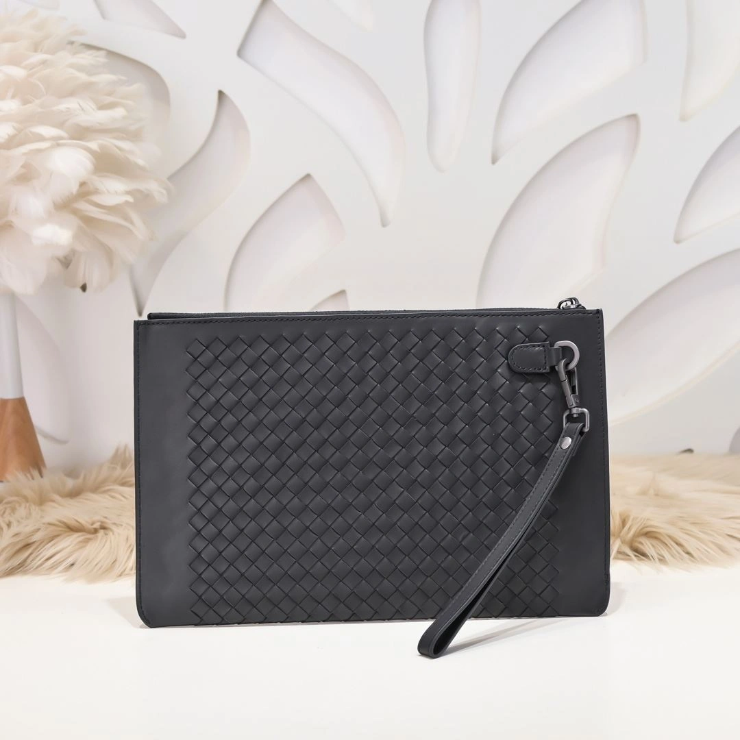 Discounted Mens Bottega Veneta Clutch Bags