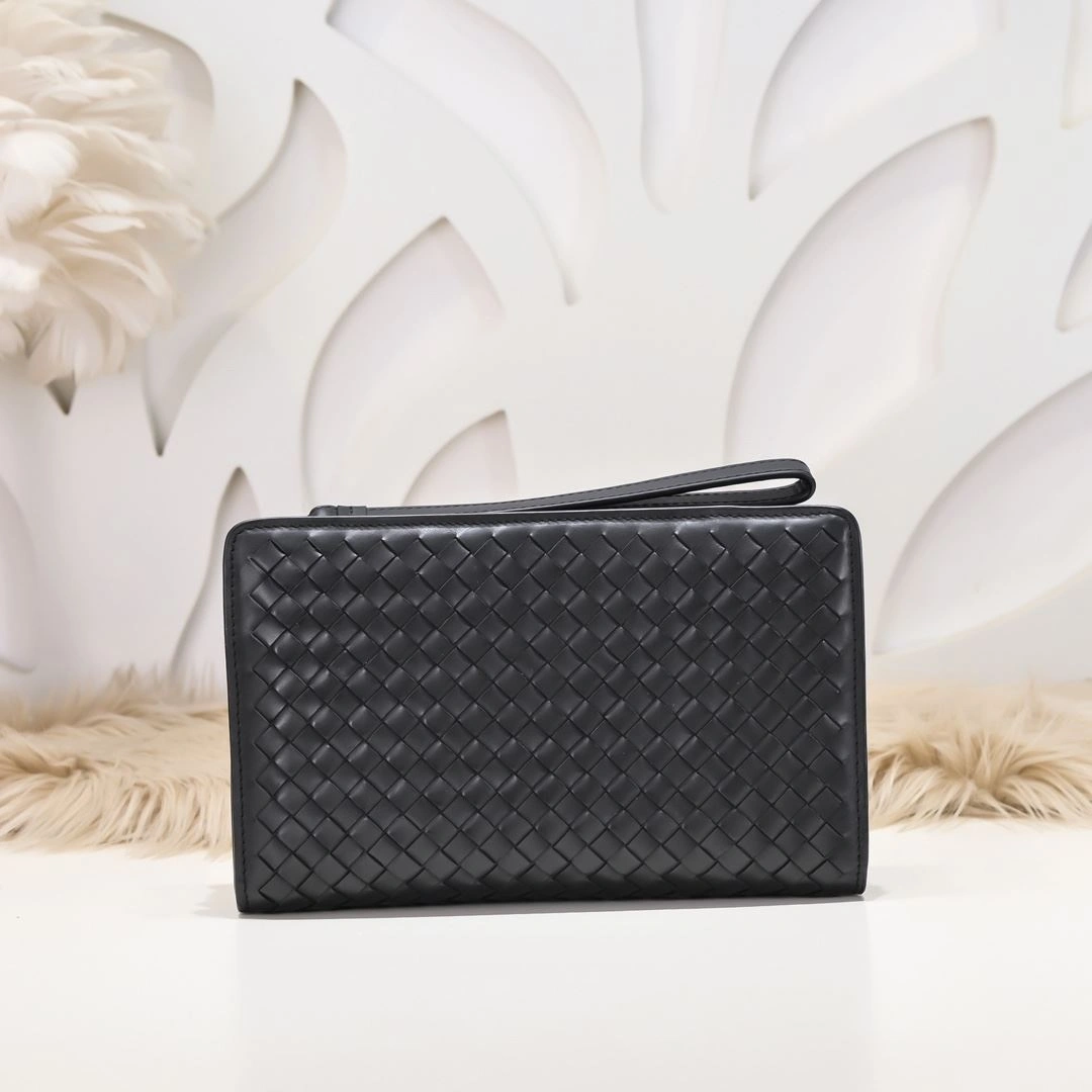 Discounted Mens Bottega Veneta Clutch Bags