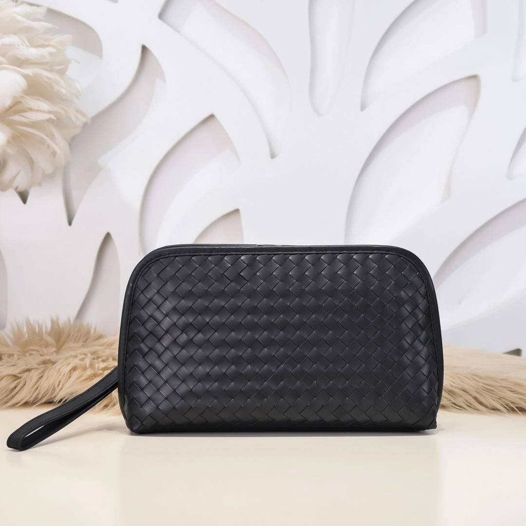 Mens Bottega Veneta Clutch Bags