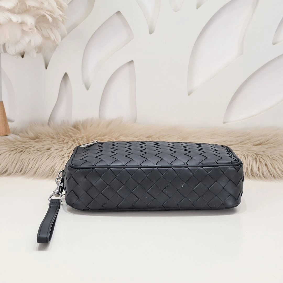 Affordable Mens Bottega Veneta Clutch Bags
