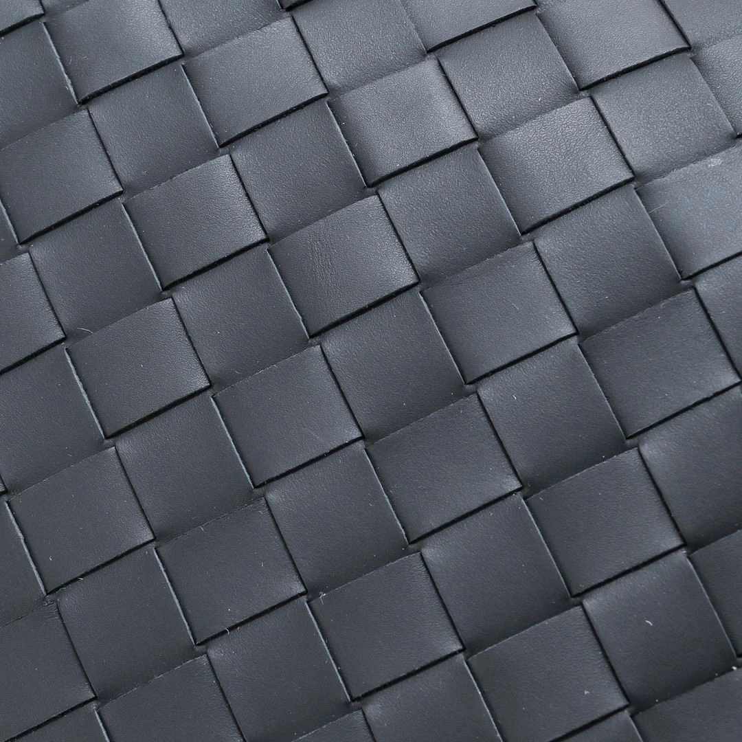 High accuracy Mens Bottega Veneta Clutch Bags