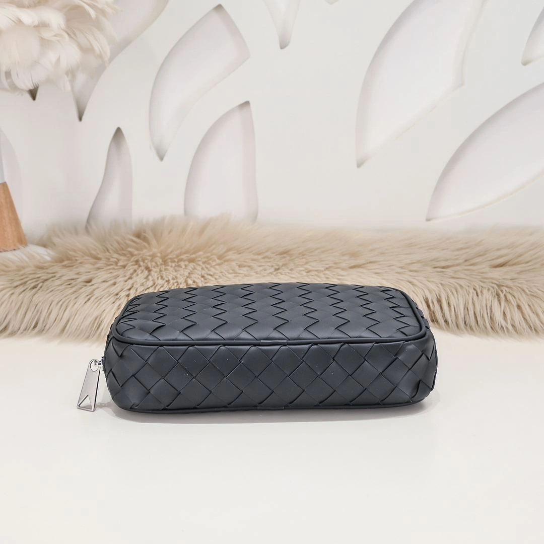 OEM Mens Bottega Veneta Clutch Bags