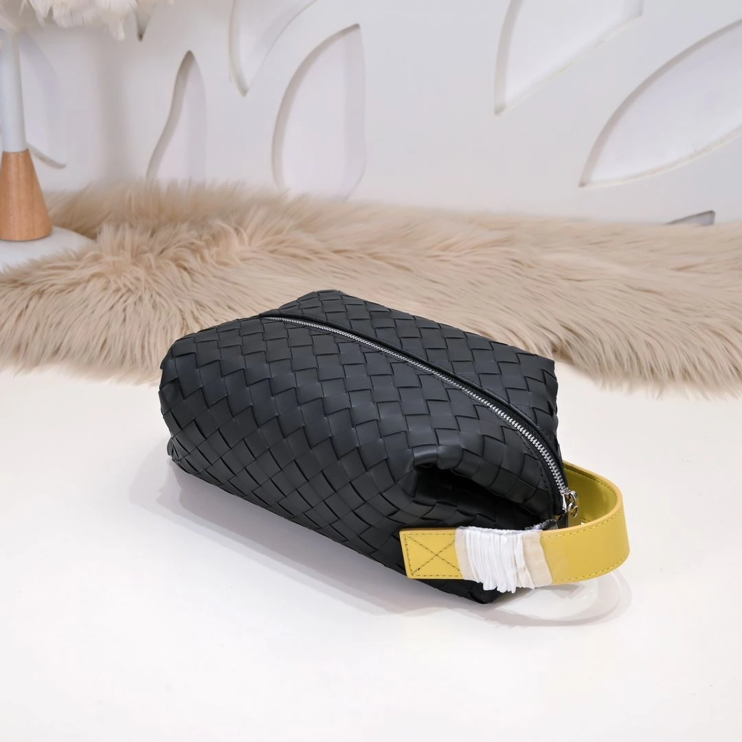 Exact replica Mens Bottega Veneta Clutch Bags