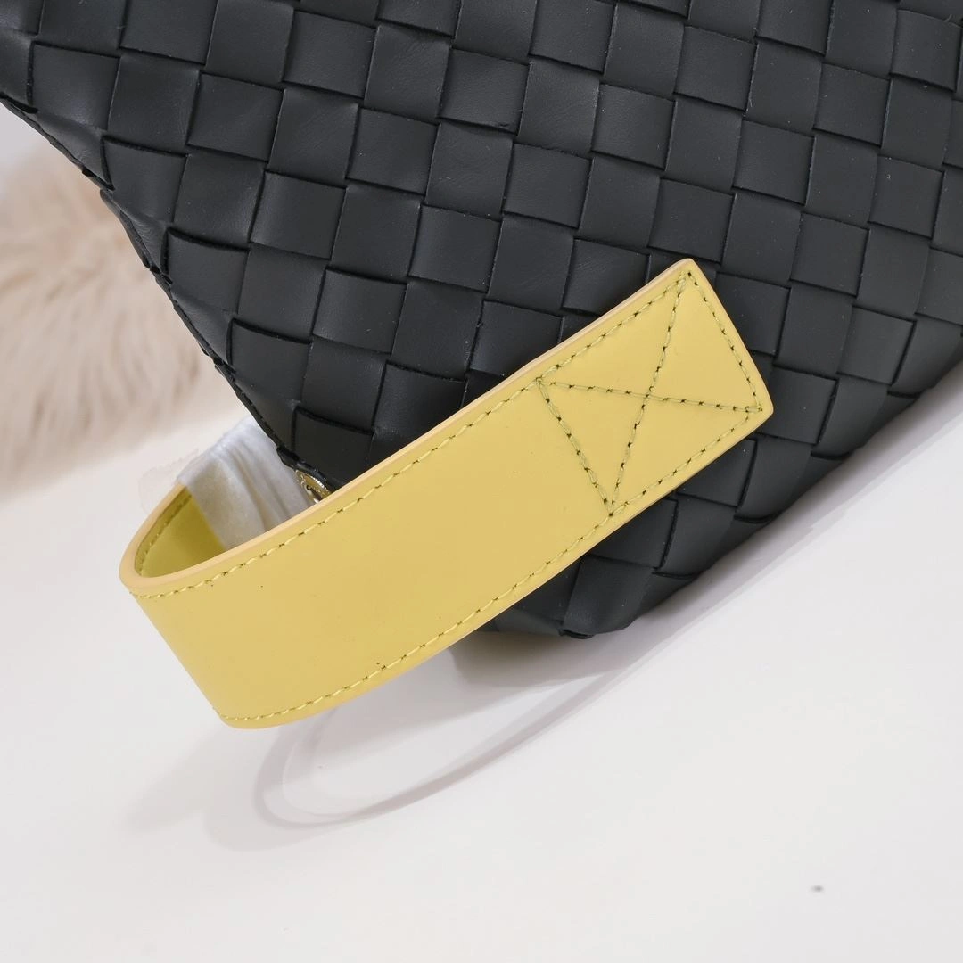 Exact replica Mens Bottega Veneta Clutch Bags