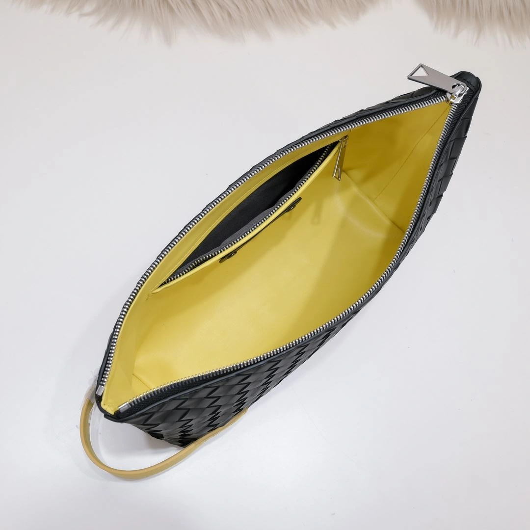 Exact replica Mens Bottega Veneta Clutch Bags