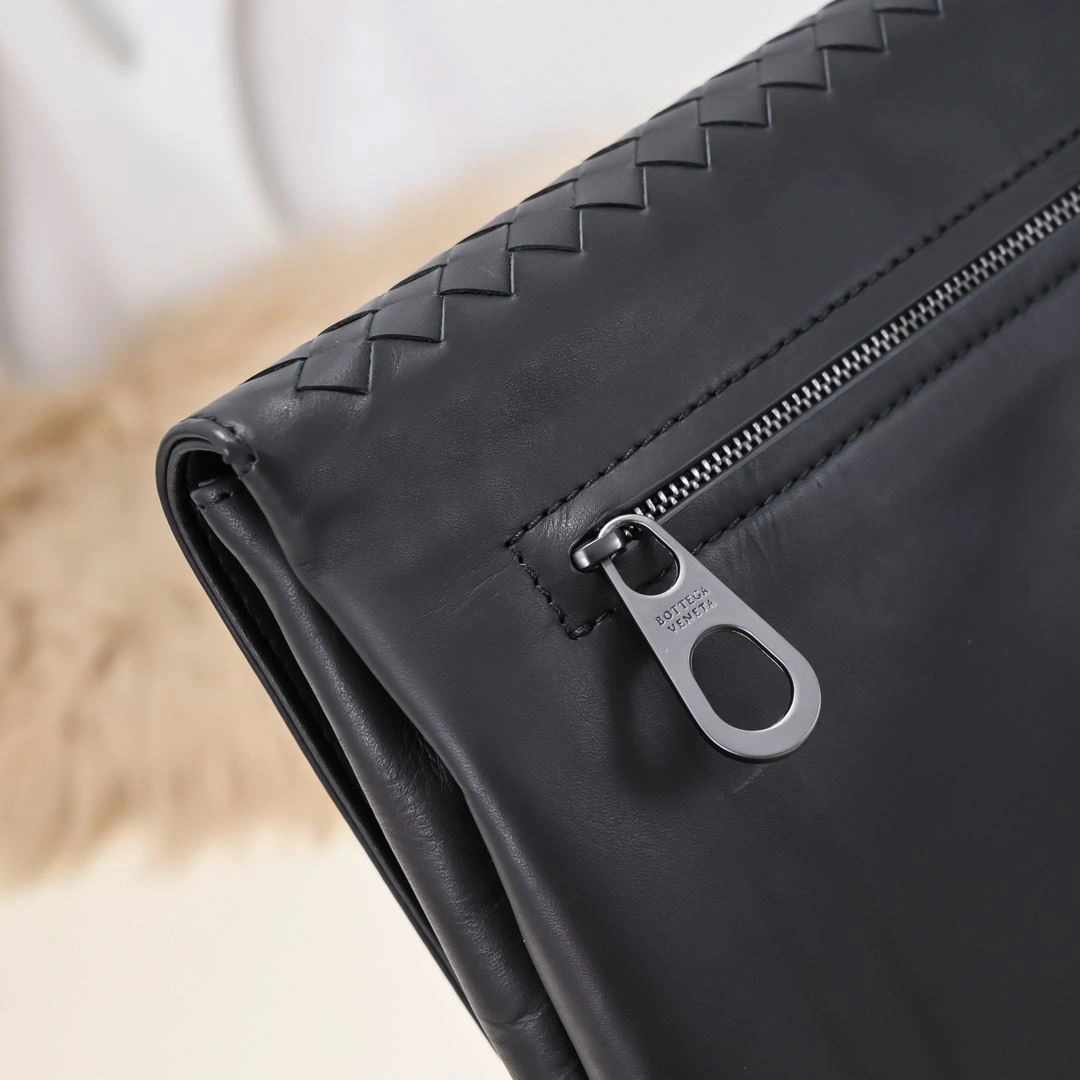 Perfect replica Mens Bottega Veneta Clutch Bags