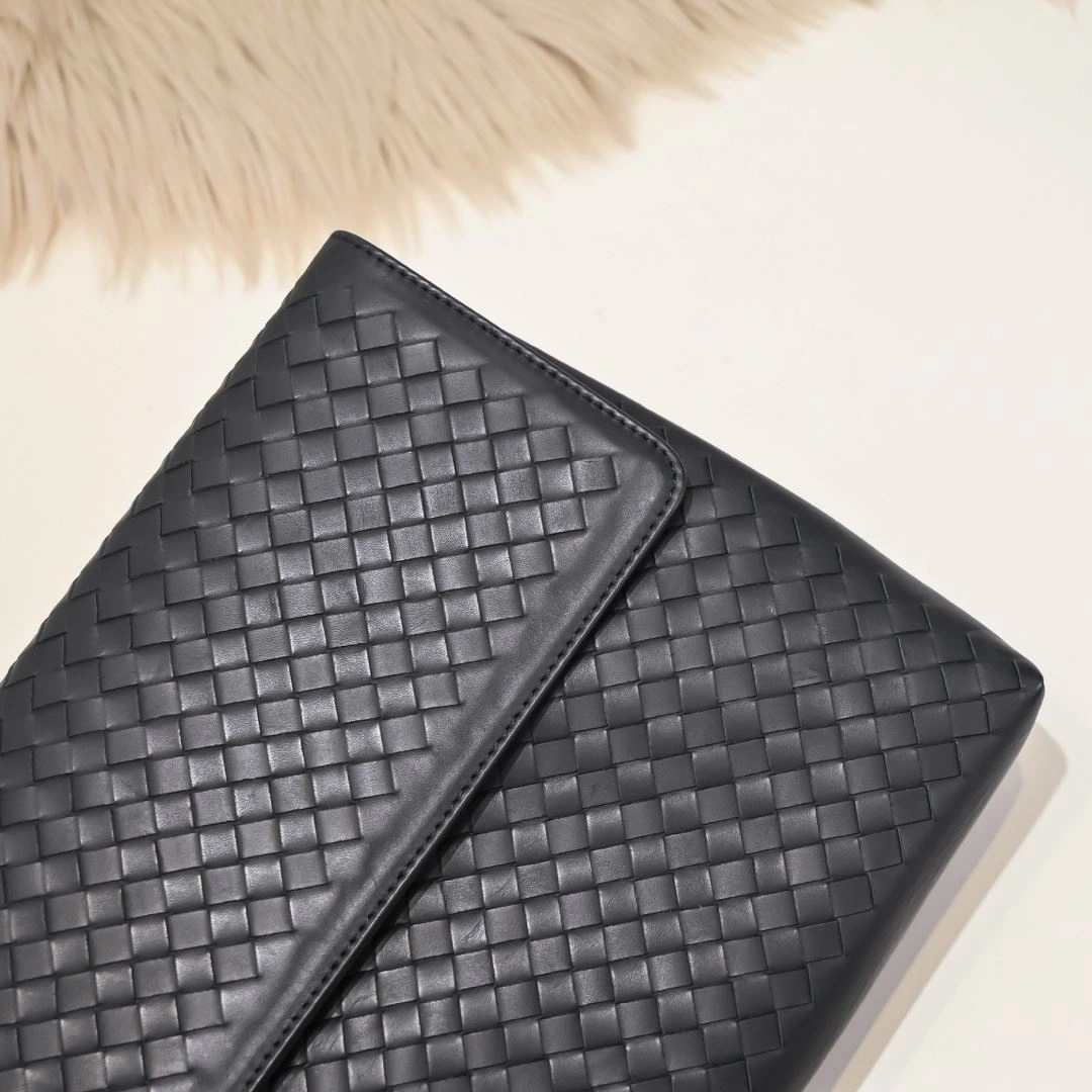 Factory-made Mens Bottega Veneta Clutch Bags
