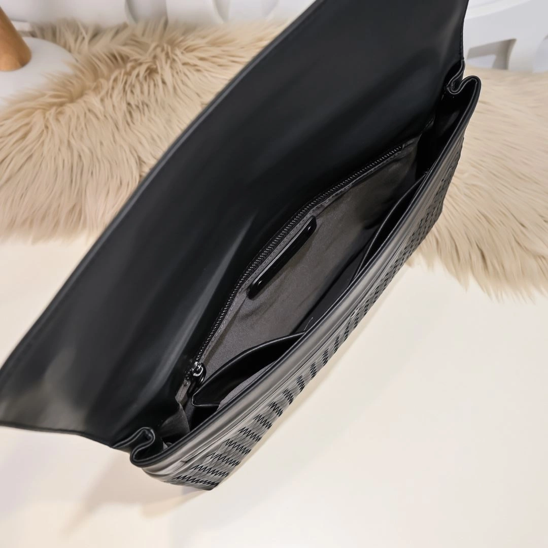 Factory-made Mens Bottega Veneta Clutch Bags