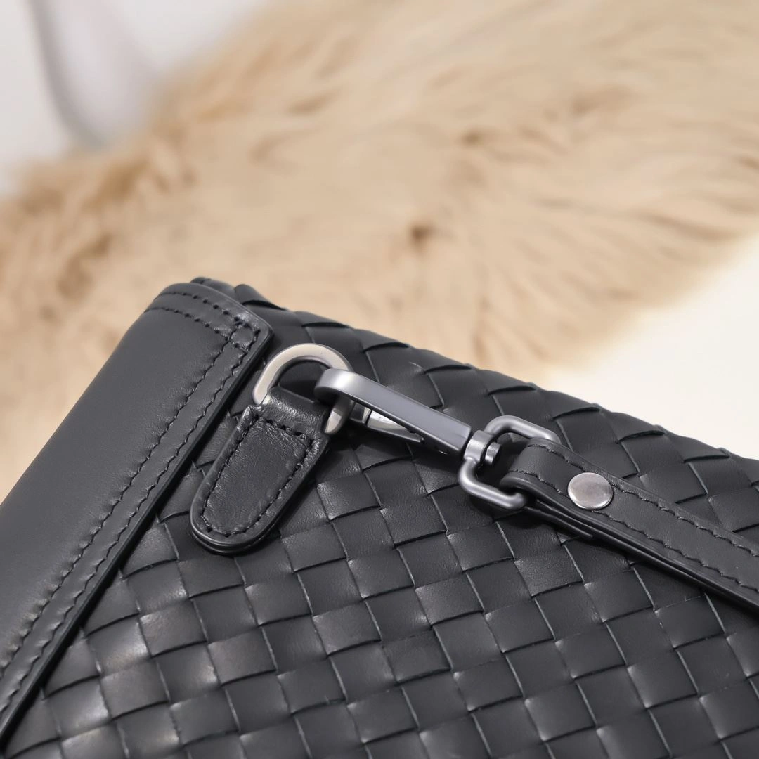 Perfect replica Mens Bottega Veneta Clutch Bags