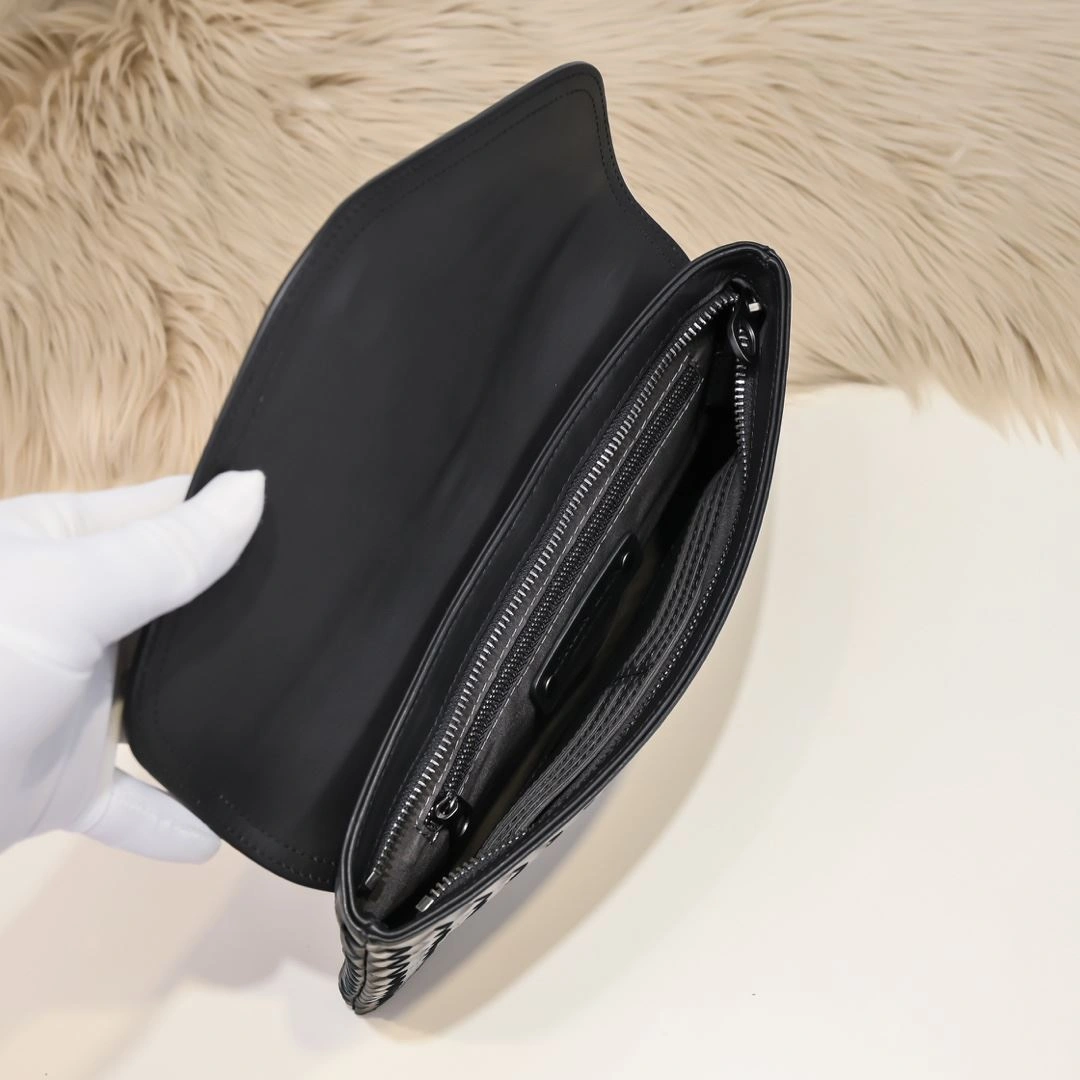 Perfect replica Mens Bottega Veneta Clutch Bags
