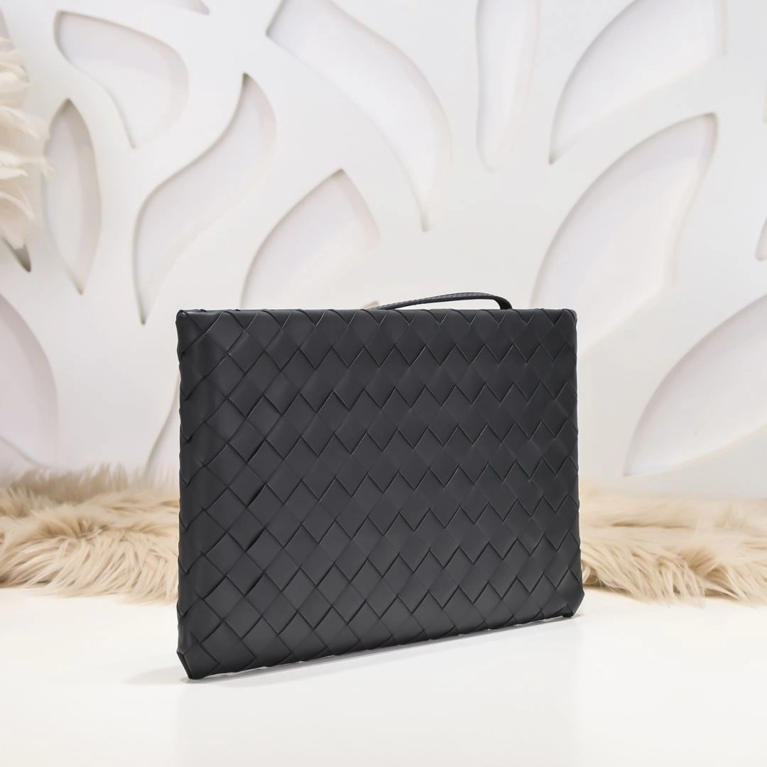 1:1 copy Mens Bottega Veneta Clutch Bags