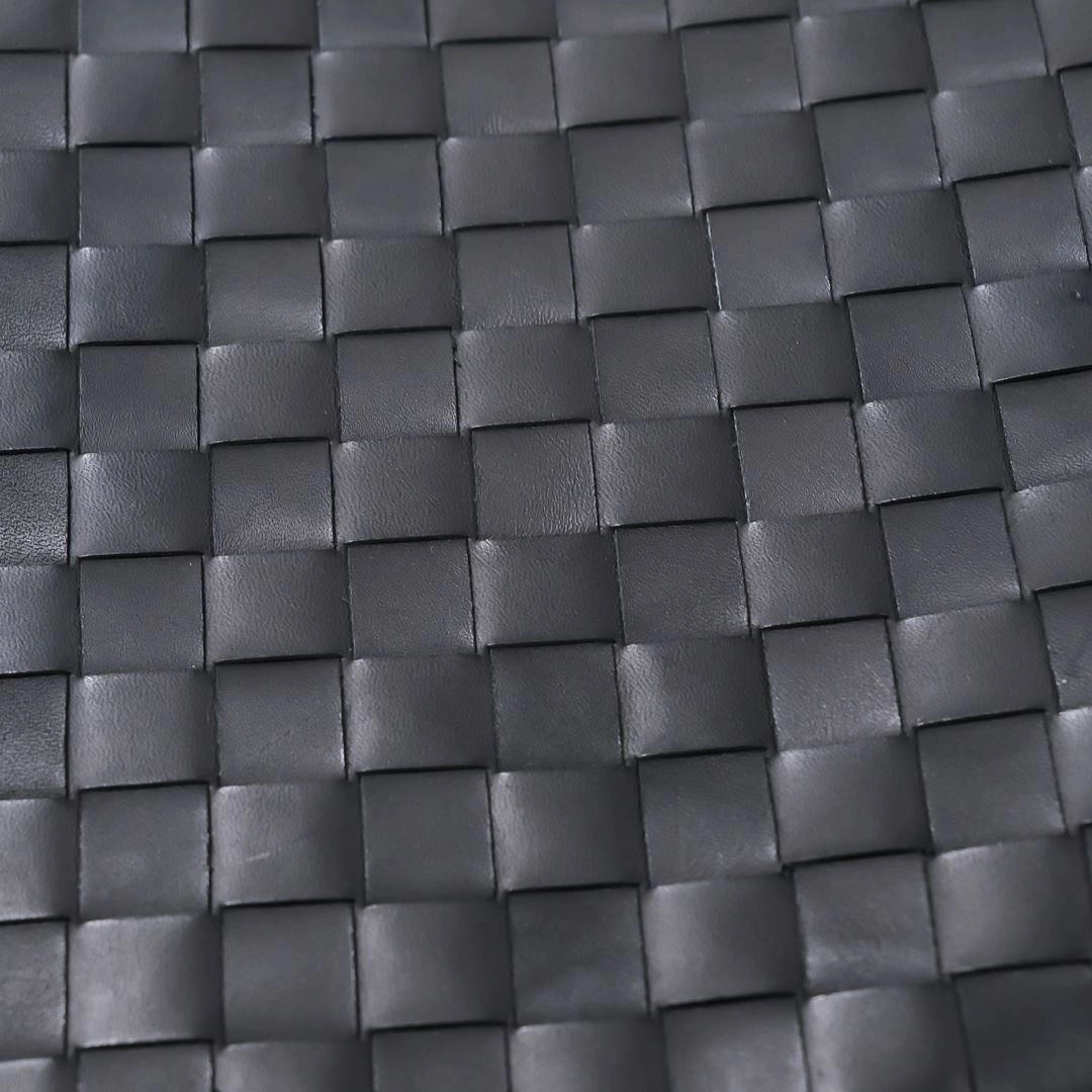 1:1 copy Mens Bottega Veneta Clutch Bags