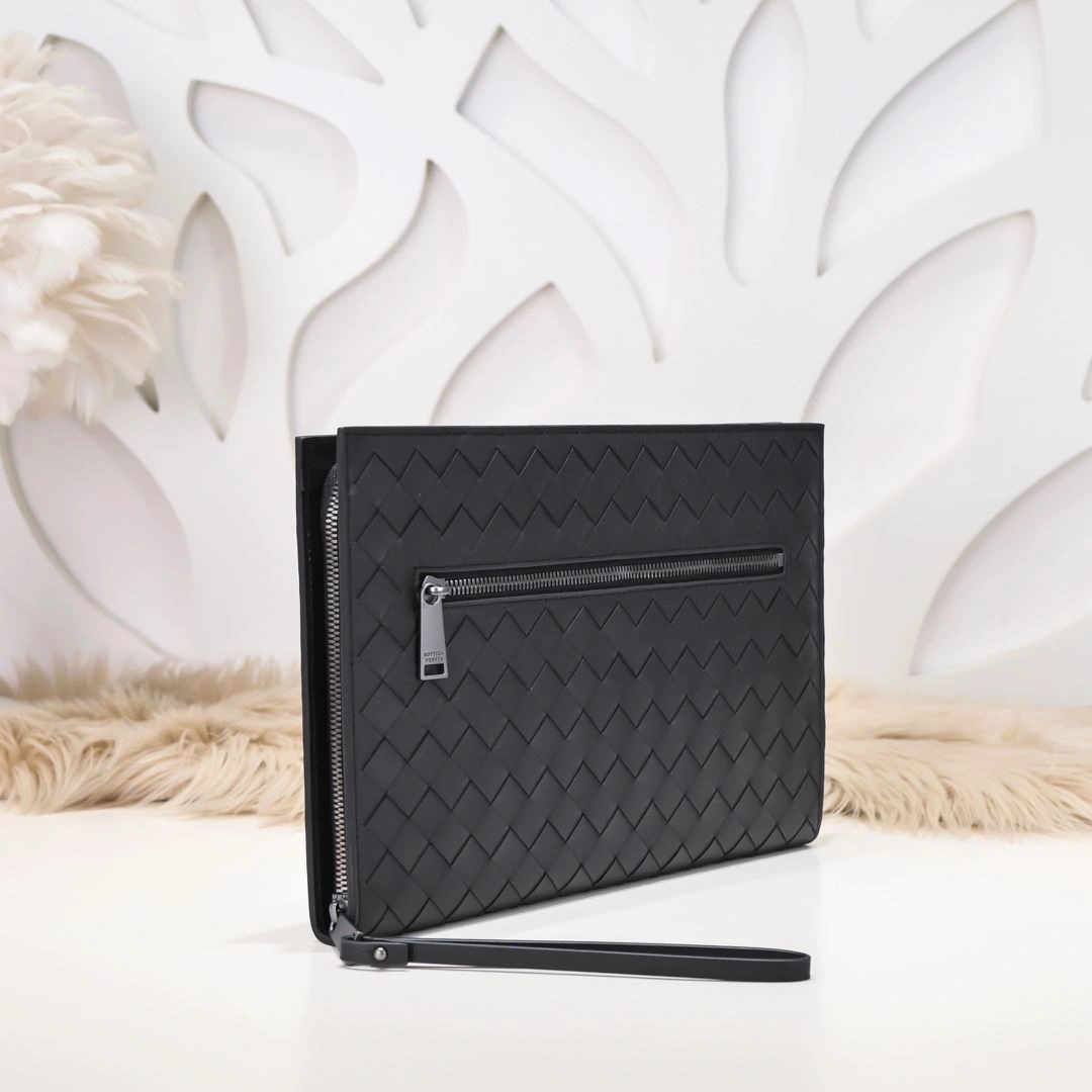 1:1 copy Mens Bottega Veneta Clutch Bags