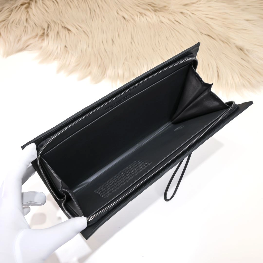 1:1 copy Mens Bottega Veneta Clutch Bags