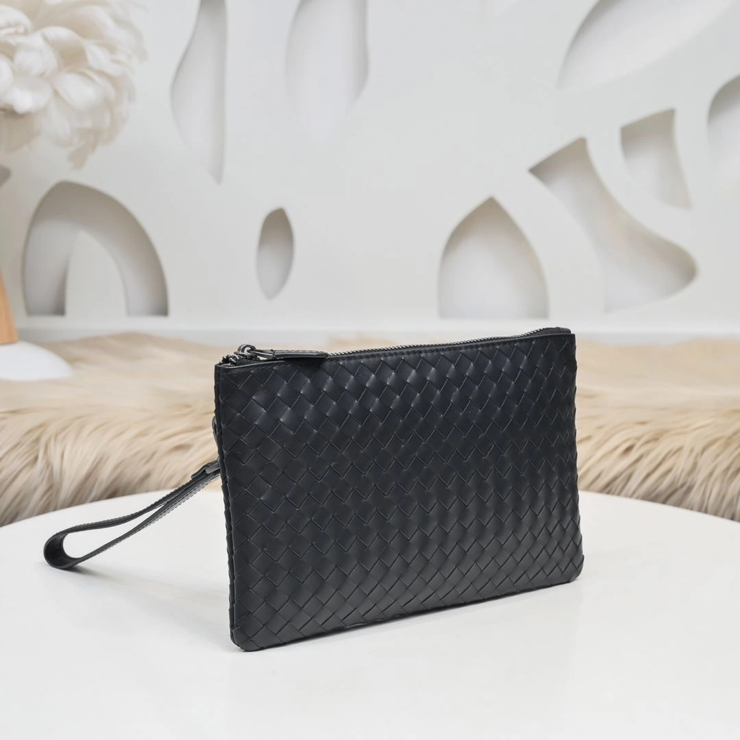 OEM Mens Bottega Veneta Clutch Bags