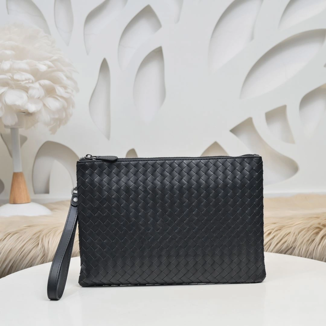 Mens Bottega Veneta Clutch Bags
