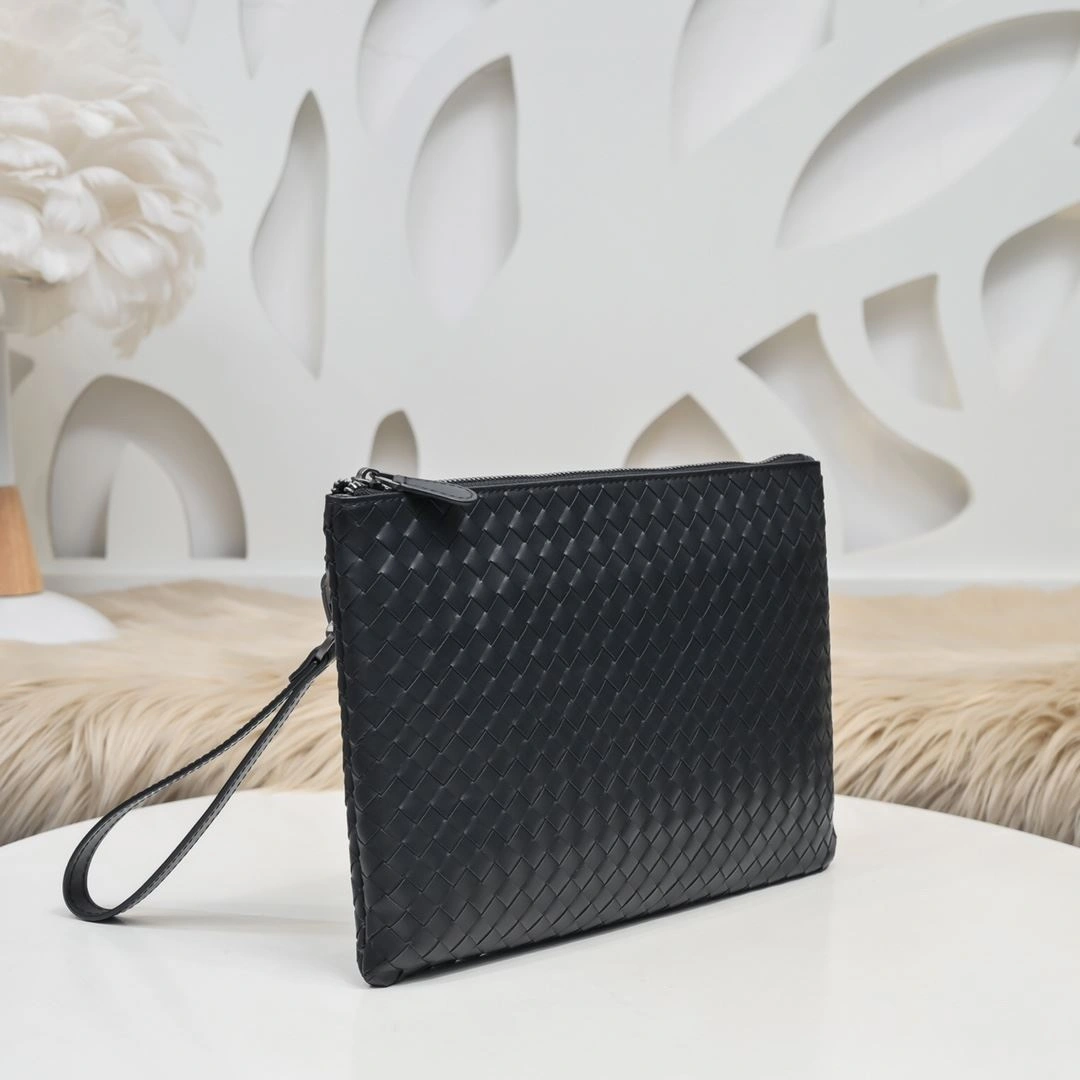 Real Mens Bottega Veneta Clutch Bags
