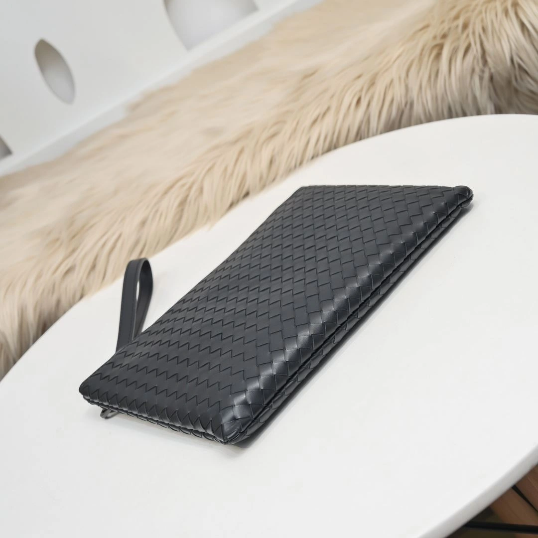 Real Mens Bottega Veneta Clutch Bags