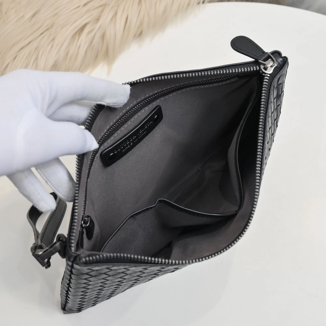 Real Mens Bottega Veneta Clutch Bags
