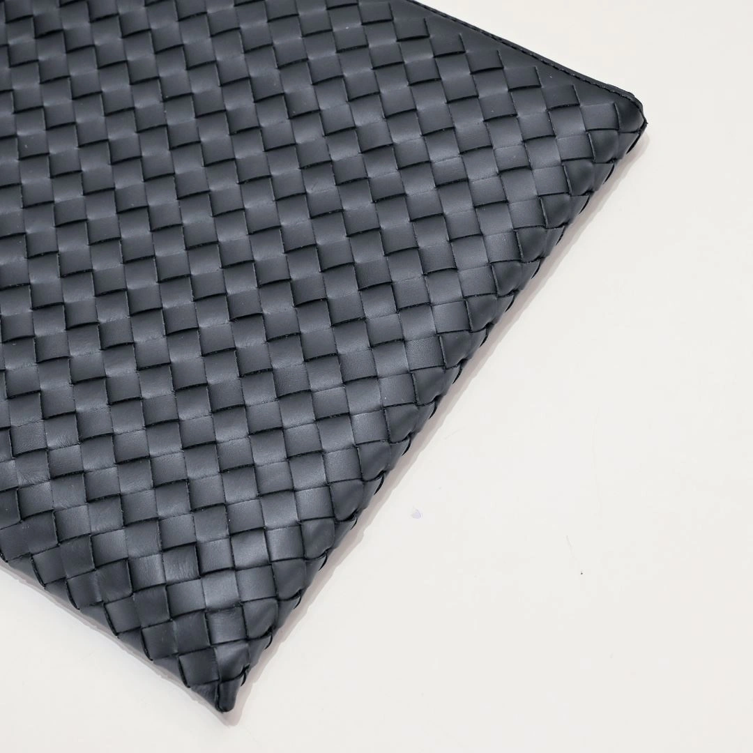 Original Mens Bottega Veneta Clutch Bags