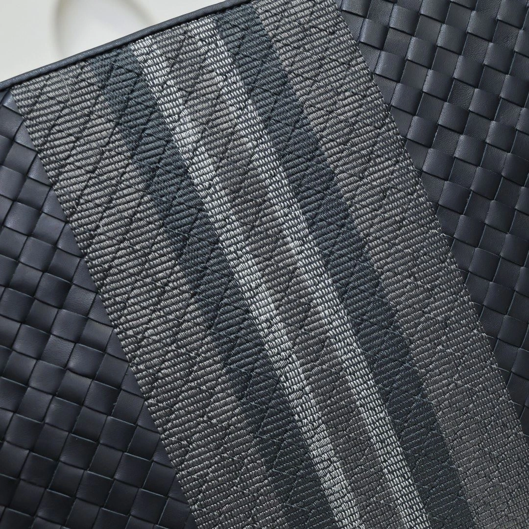 Affordable Mens Bottega Veneta Clutch Bags