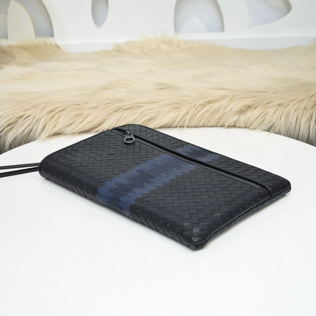 Affordable Mens Bottega Veneta Clutch Bags