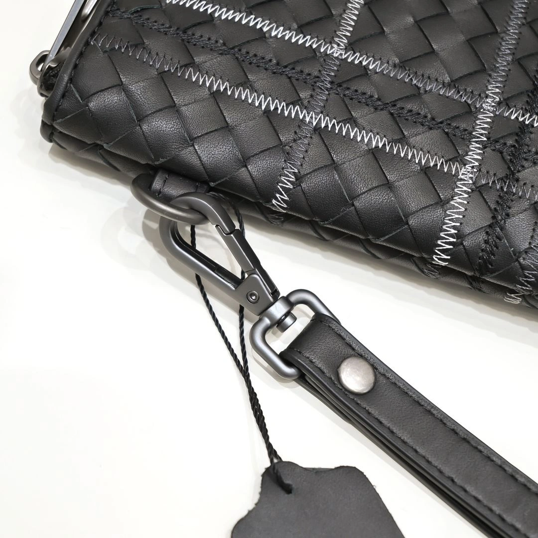 High fidelity Mens Bottega Veneta Clutch Bags