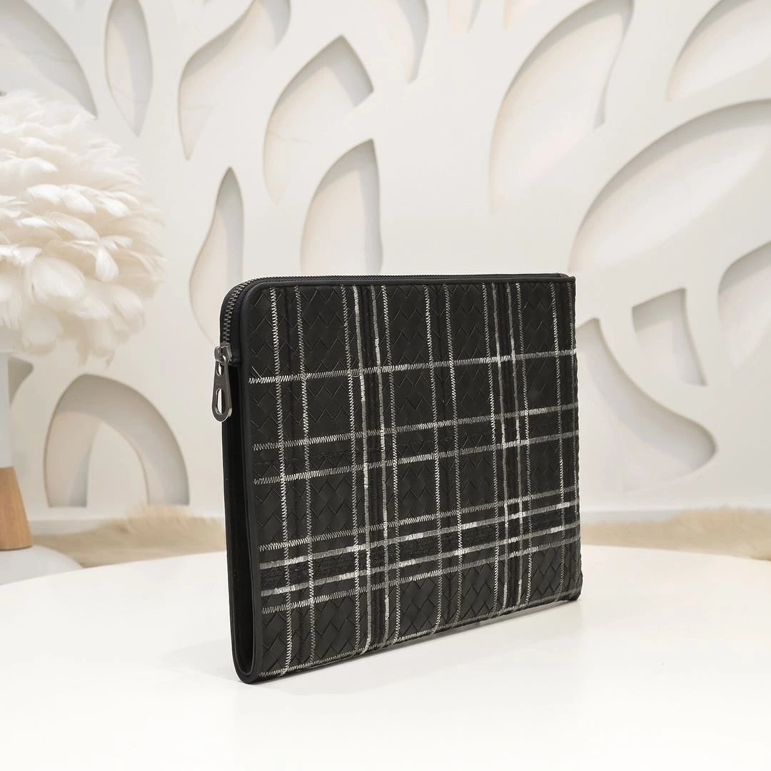 Indistinguishable Mens Bottega Veneta Clutch Bags