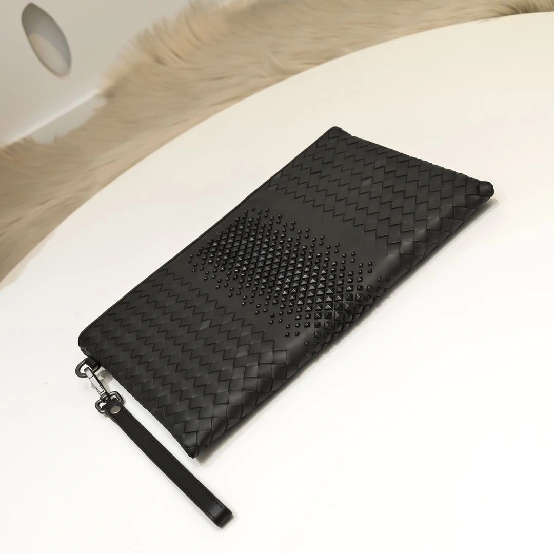 Top mirror Mens Bottega Veneta Clutch Bags