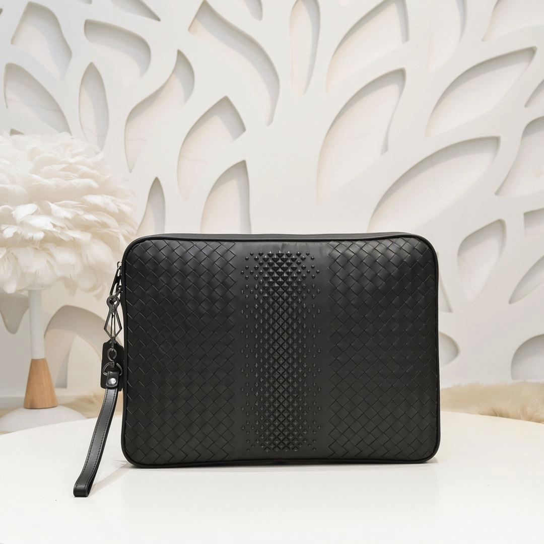 Mens Bottega Veneta Clutch Bags