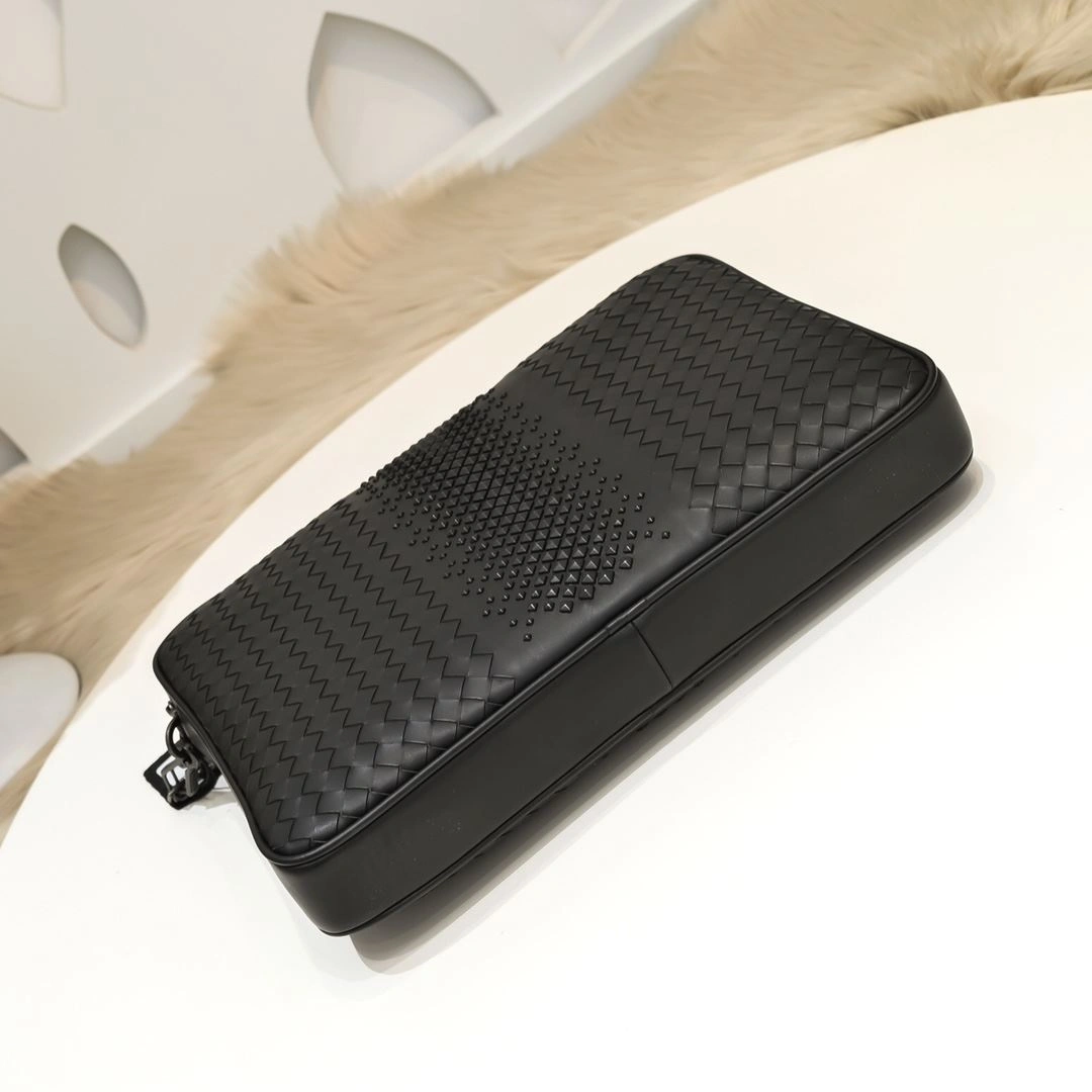 OEM Mens Bottega Veneta Clutch Bags