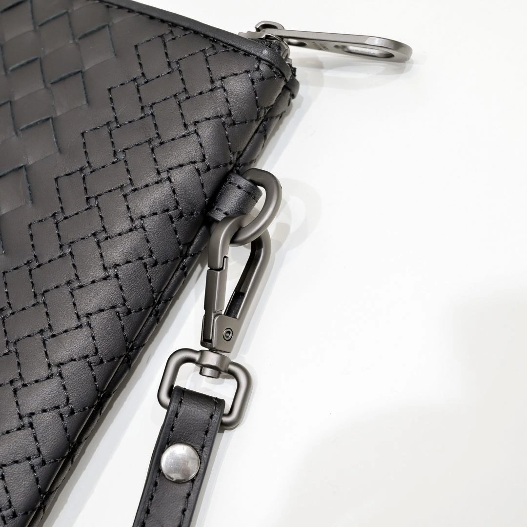 1:1 copy Mens Bottega Veneta Clutch Bags