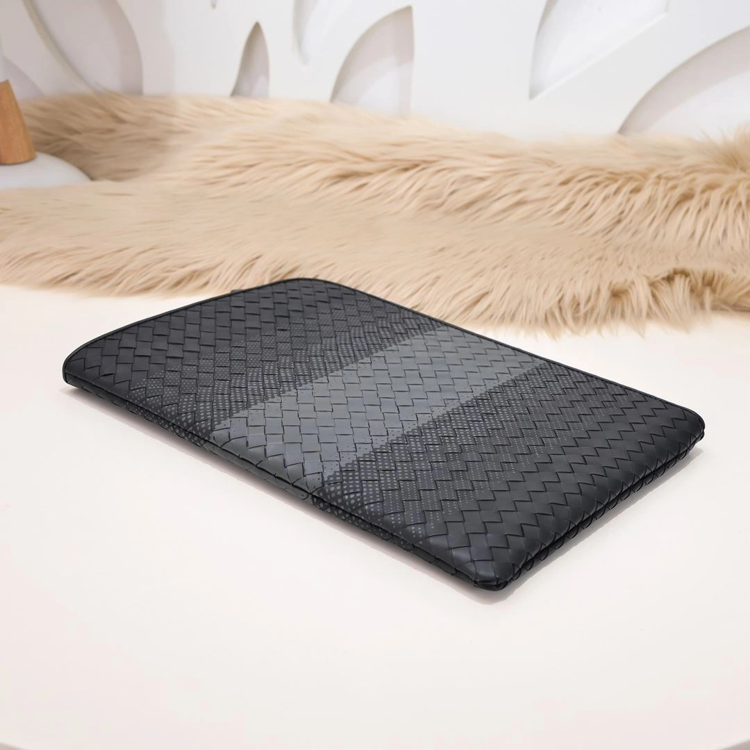 Low-cost Mens Bottega Veneta Clutch Bags