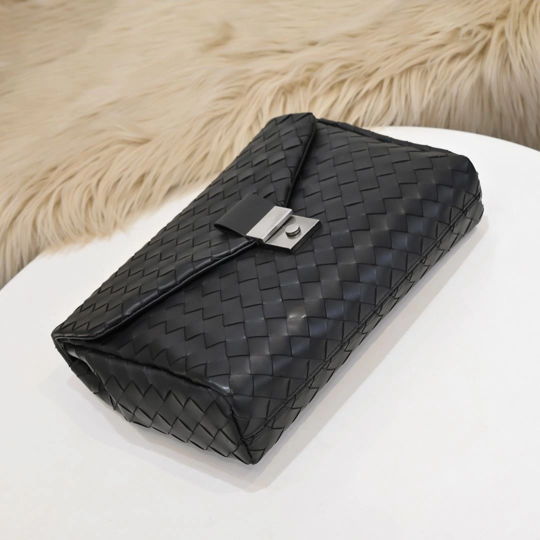 Exact replica Mens Bottega Veneta Clutch Bags