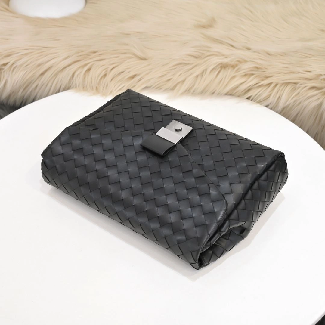 Exact replica Mens Bottega Veneta Clutch Bags