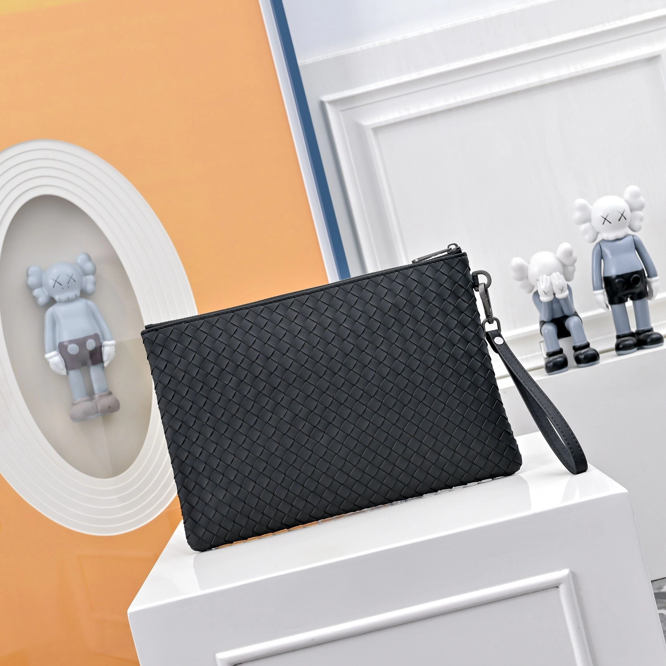 Mens Bottega Veneta Clutch Bags