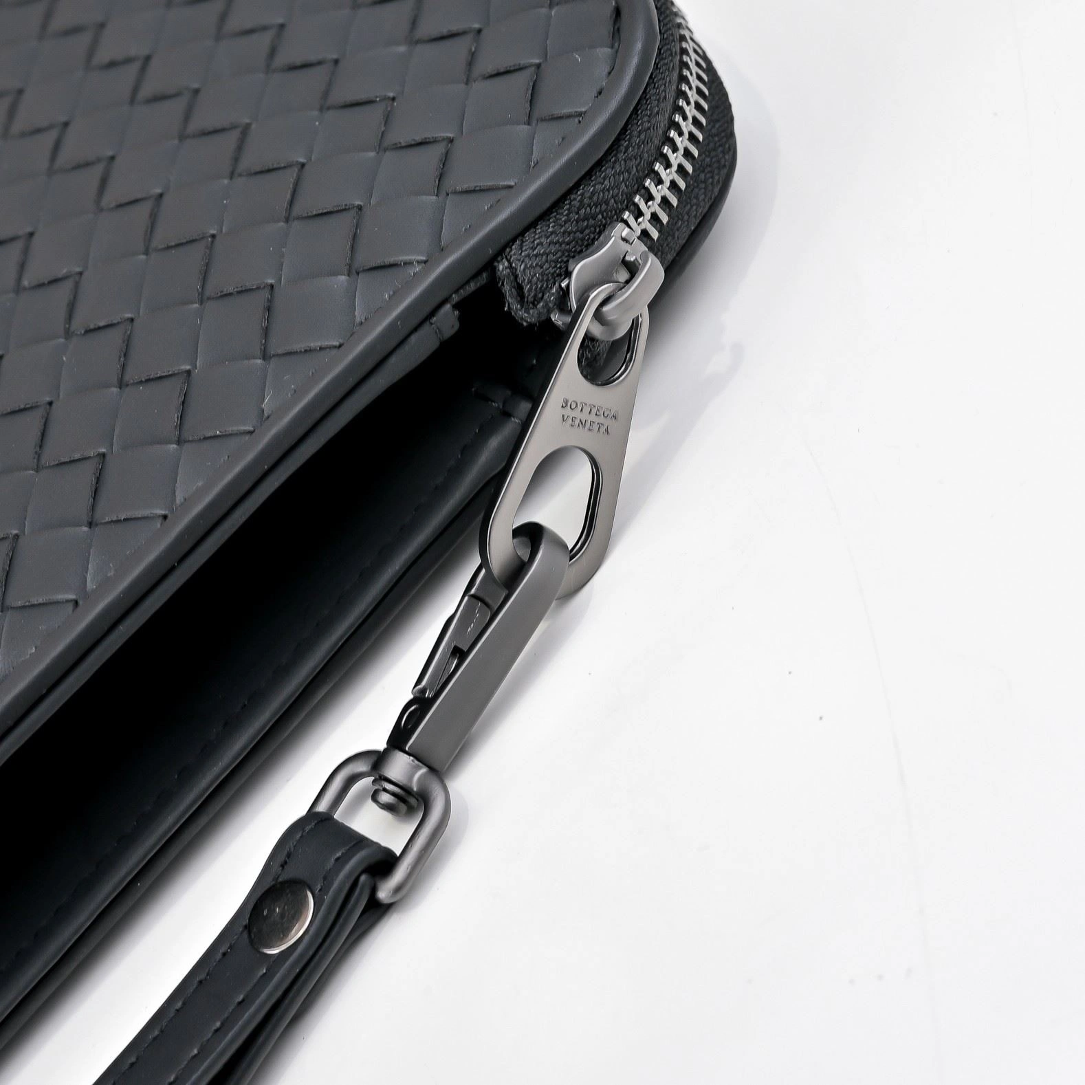 Cut-rate Mens Bottega Veneta Clutch Bags