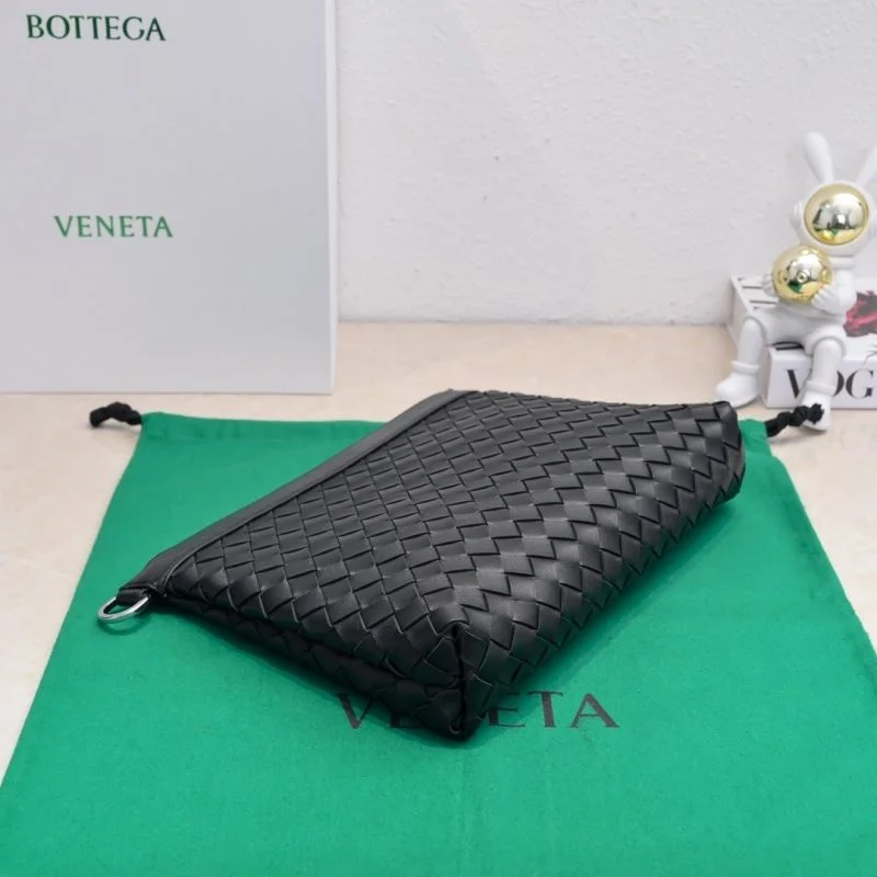 Real Mens Bottega Veneta Clutch Bags