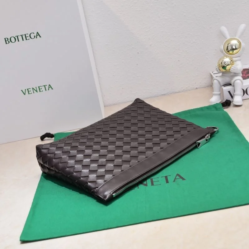 Authentic Mens Bottega Veneta Clutch Bags