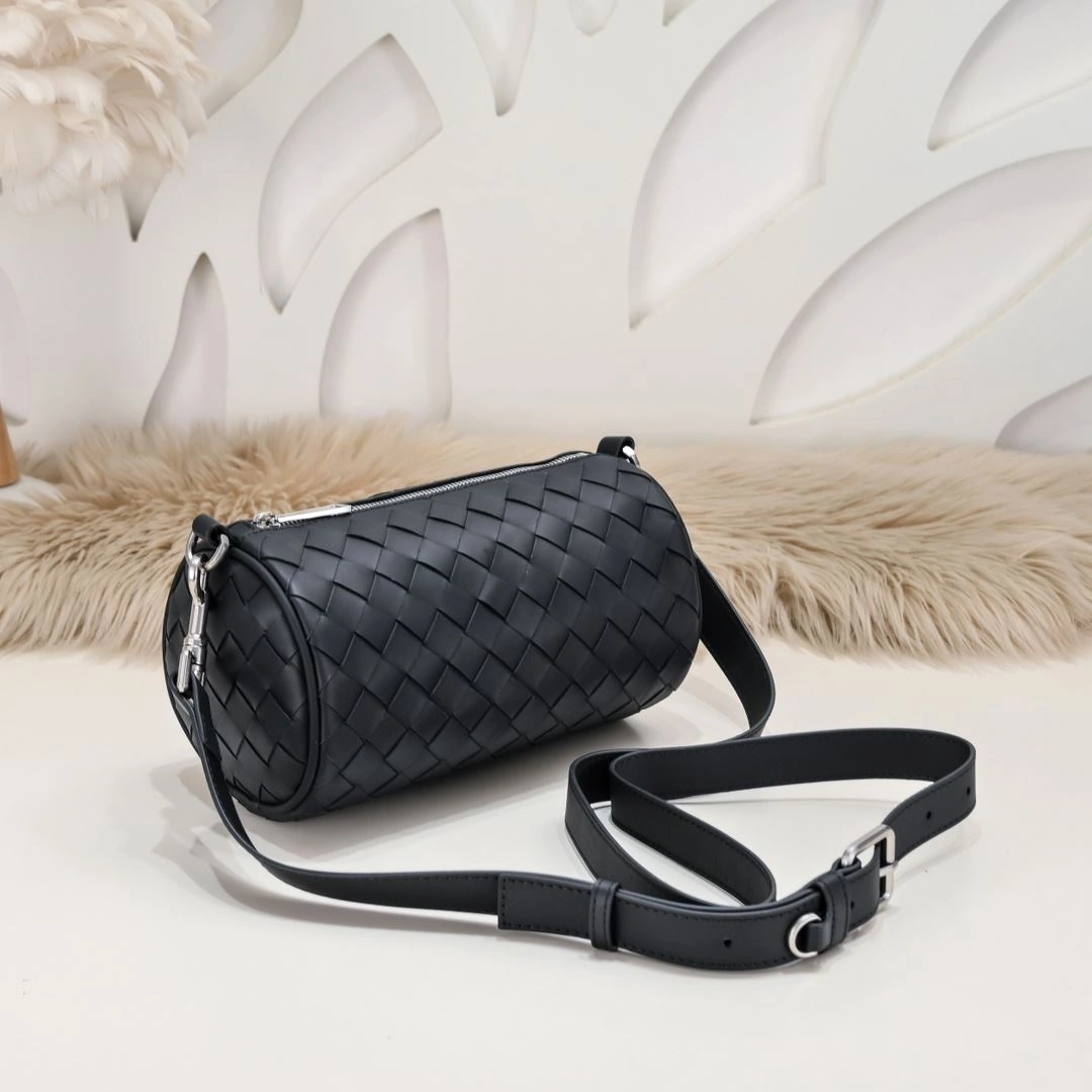 Inexpensive Mens Bottega Veneta Satchel Bags