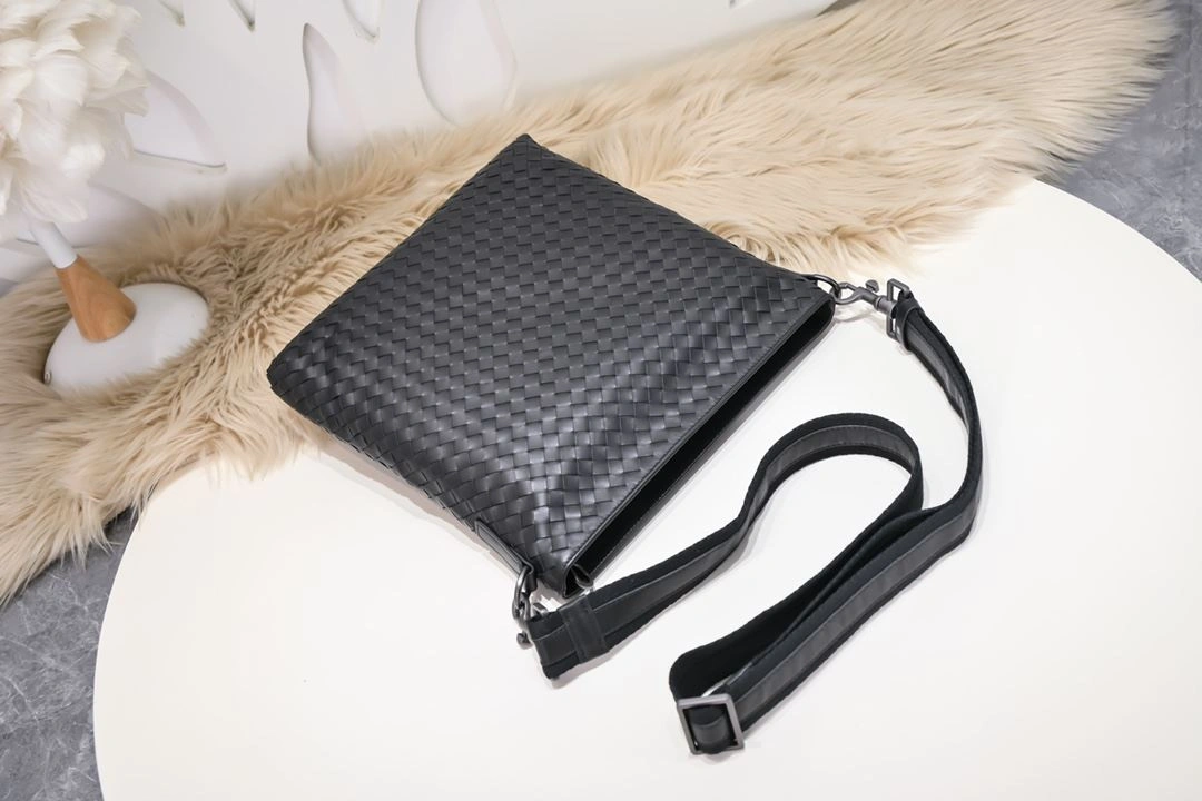 Low-cost Mens Bottega Veneta Satchel Bags