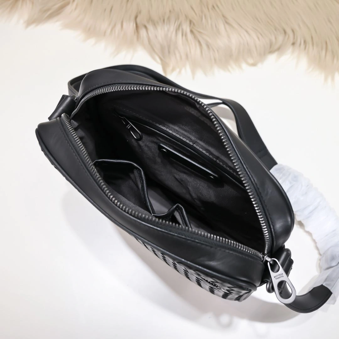 Discounted Mens Bottega Veneta Satchel Bags