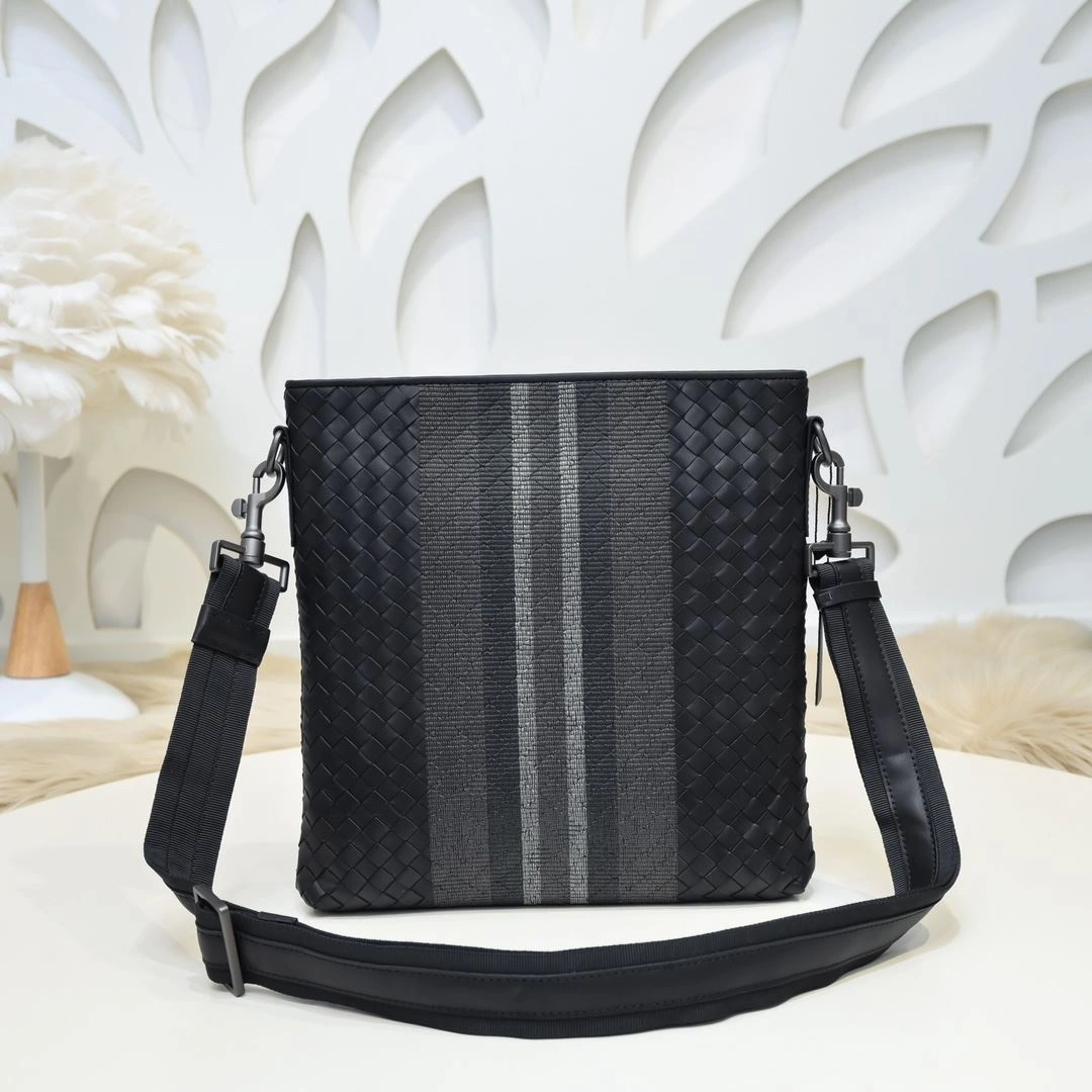 Mens Bottega Veneta Satchel Bags