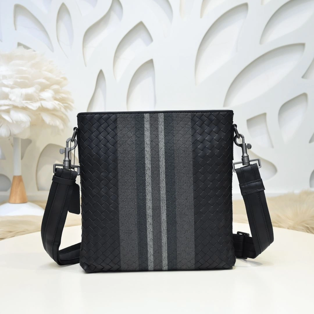 Affordable Mens Bottega Veneta Satchel Bags