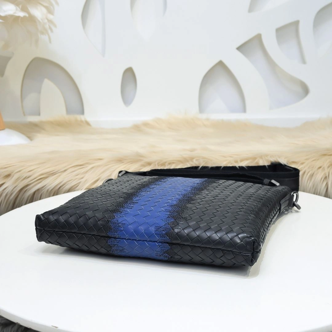 Discounted Mens Bottega Veneta Satchel Bags