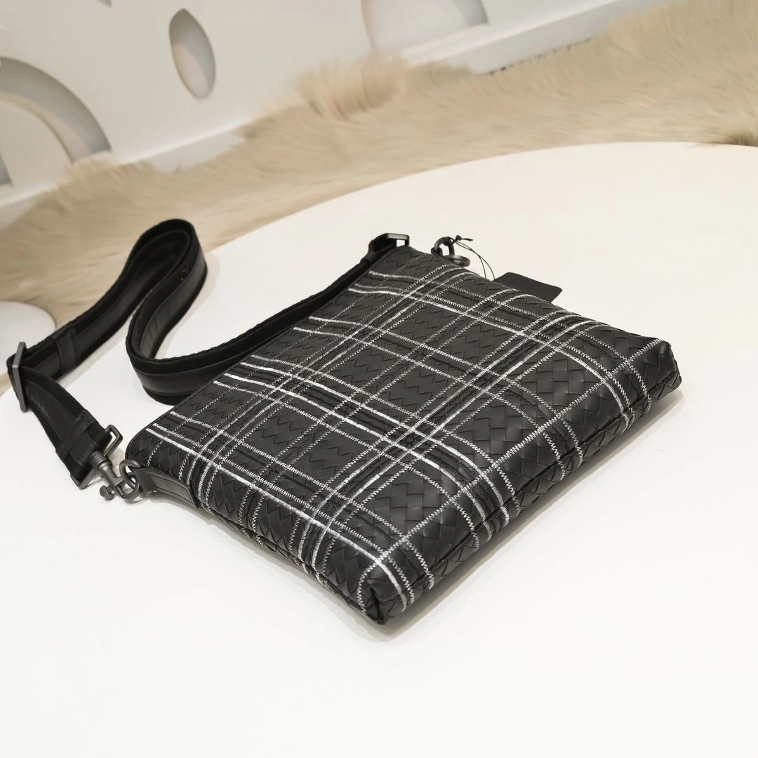 High fidelity Mens Bottega Veneta Satchel Bags