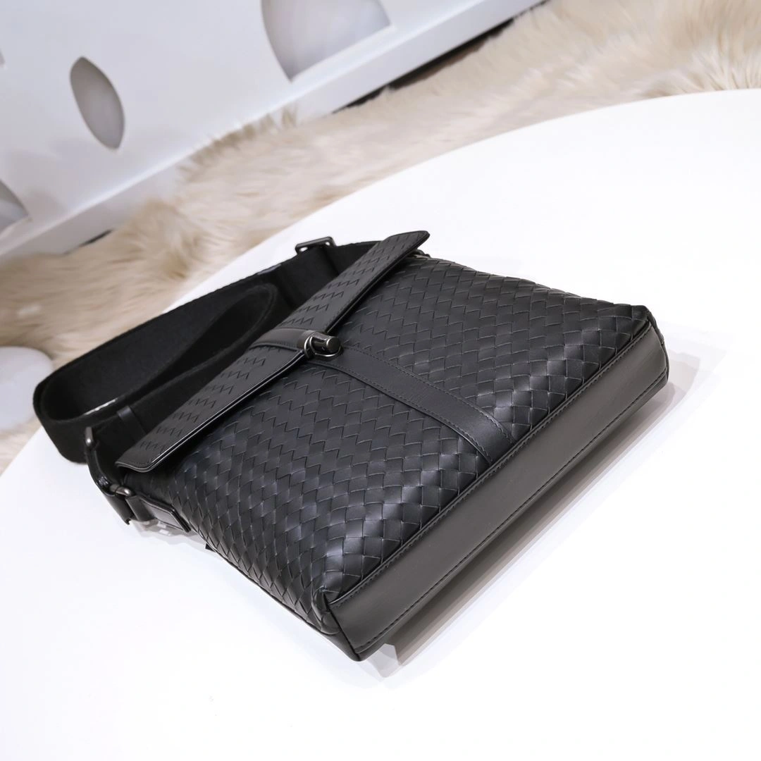 Affordable Mens Bottega Veneta Satchel Bags