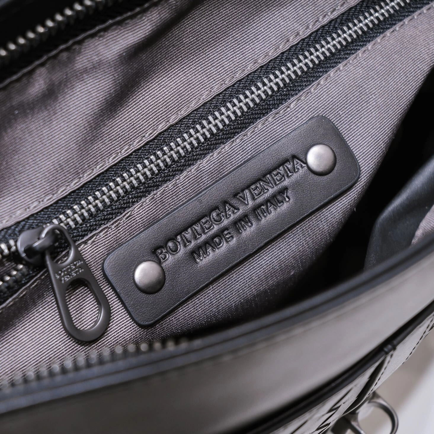Affordable Mens Bottega Veneta Satchel Bags