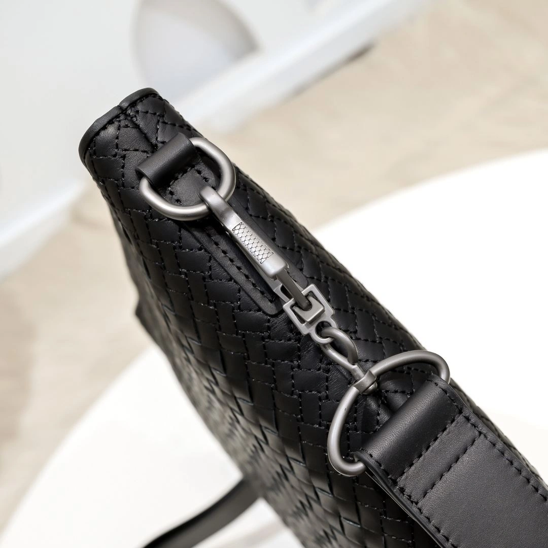 Affordable Mens Bottega Veneta Satchel Bags